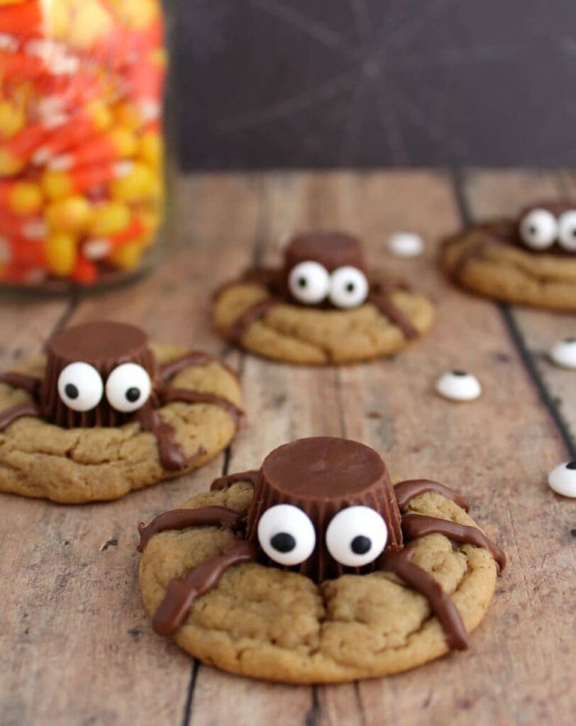 Popular Spooky Spider Cookies You'll Love